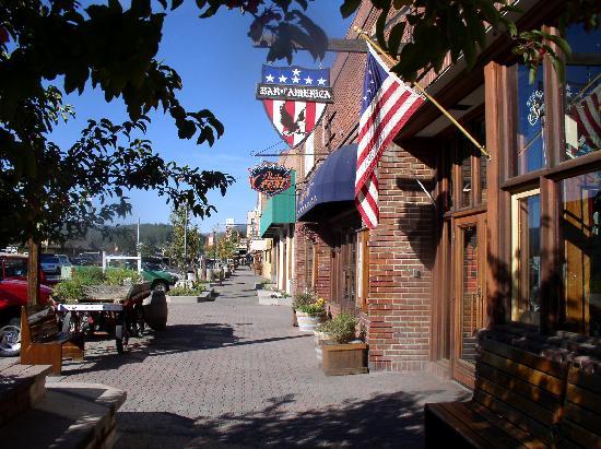 Visit Historic Downtown Truckee | Tahoe Getaways